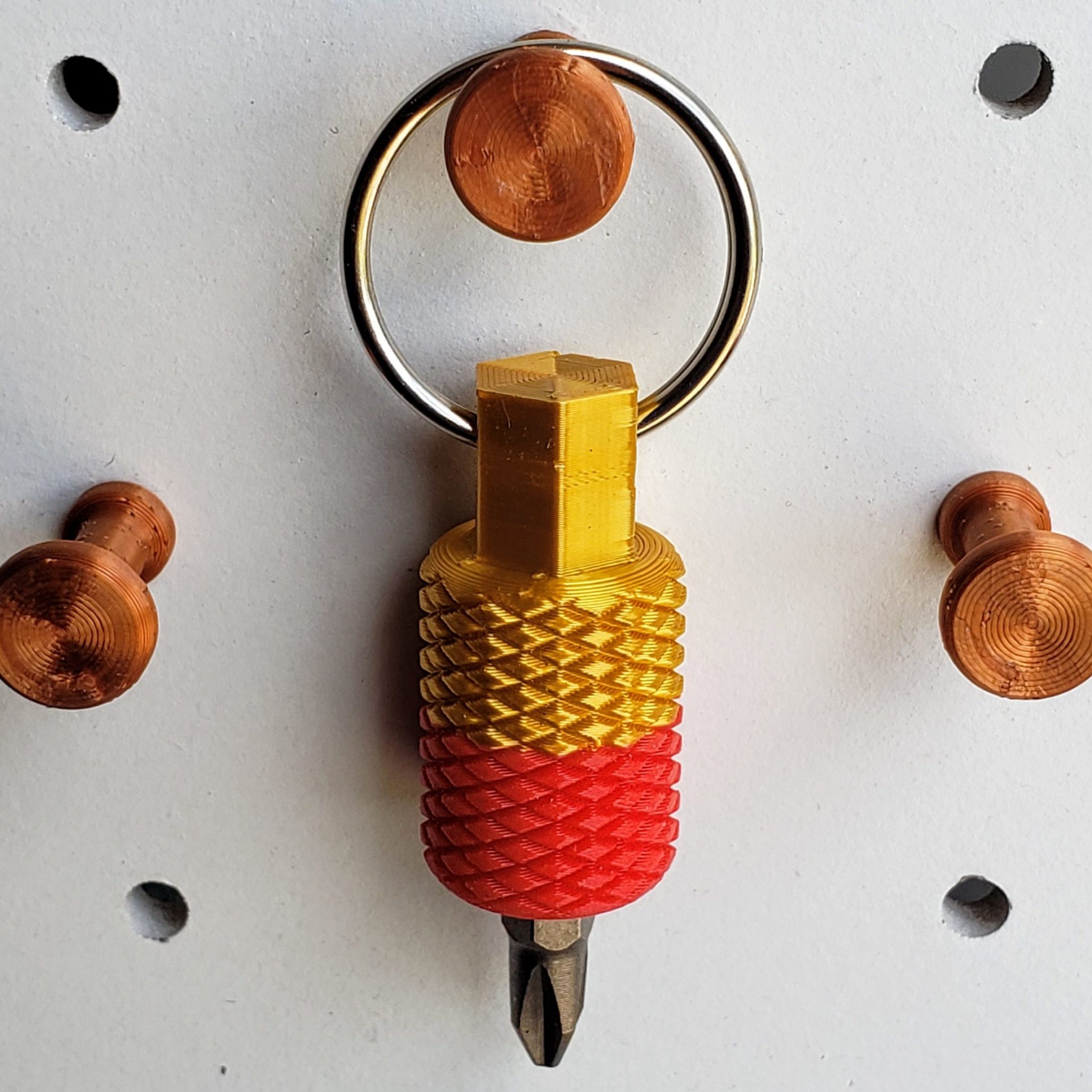 Bit Holder Keychain – 2 color | Creamy Farm