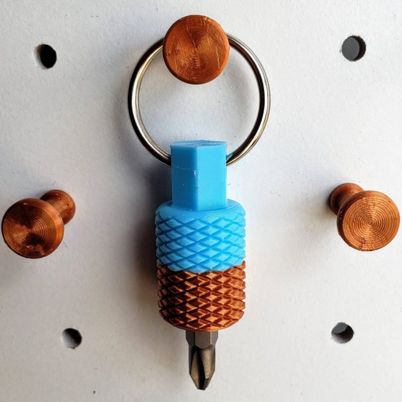 Bit Holder Keychain – 2 color | Creamy Farm