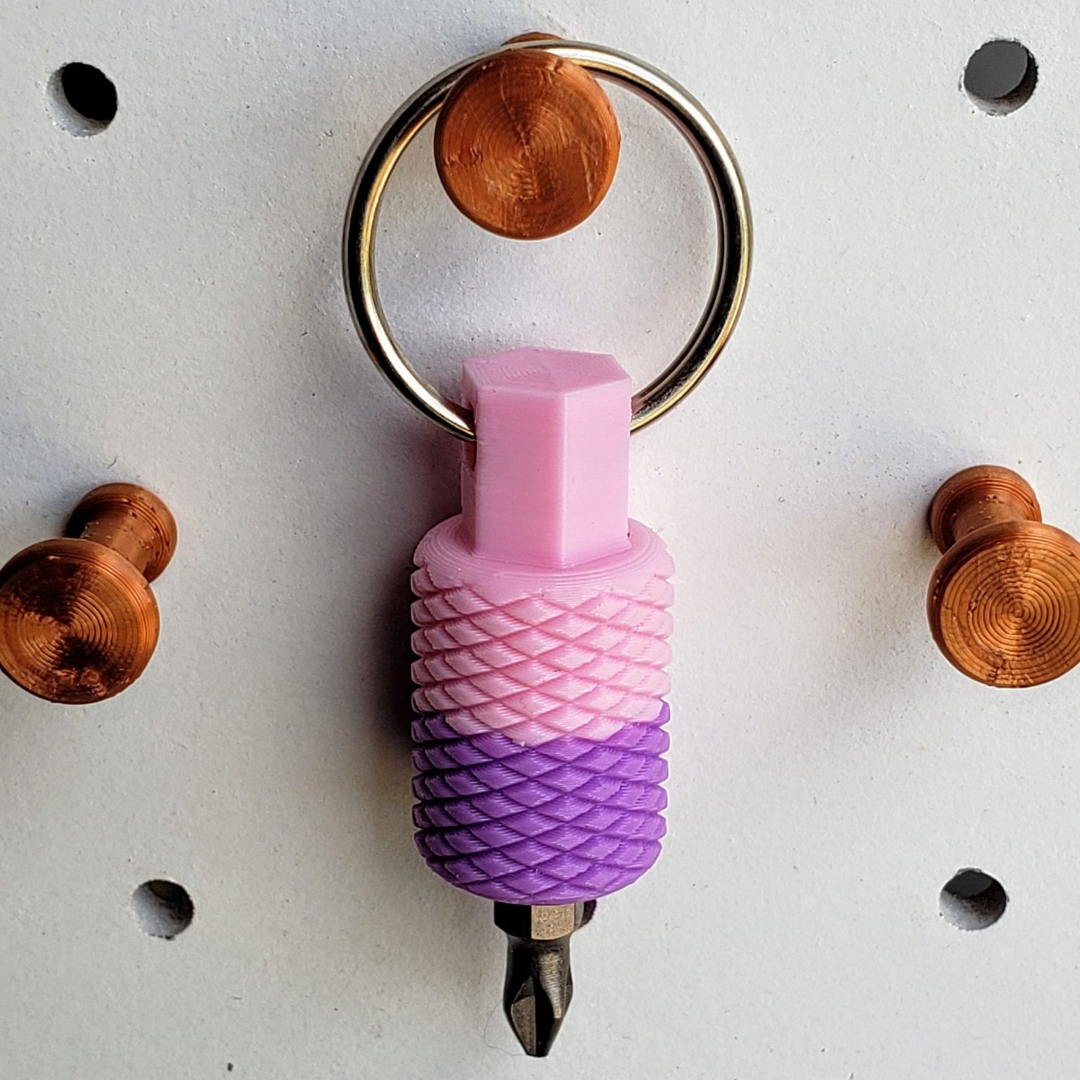 Bit Holder Keychain – 2 color | Creamy Farm
